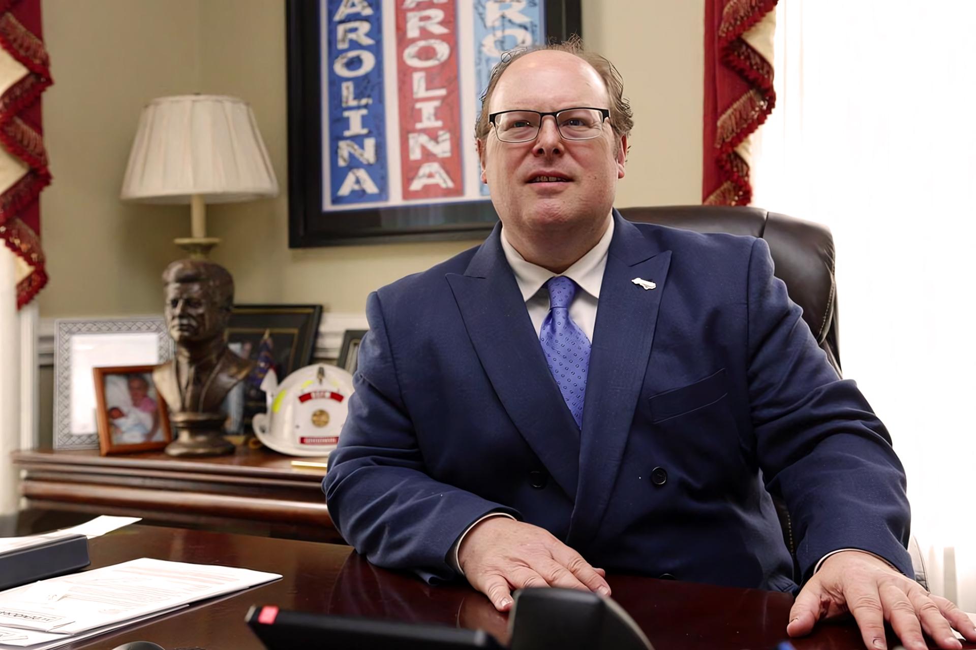 State Lawmakers Rebuke DMV Commissioner for Leadership Failure ...